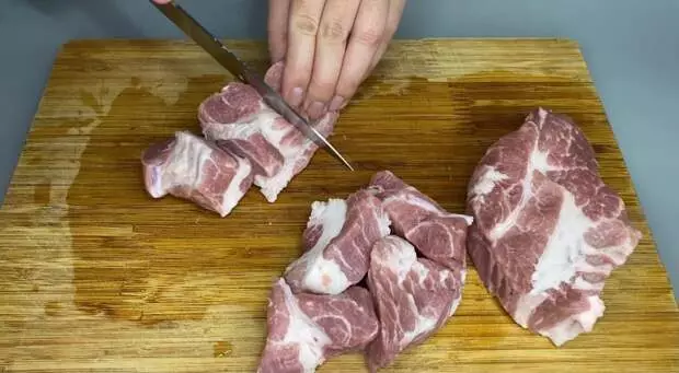 Qualquer carne preparada para esta receita é incrivelmente saborosa.