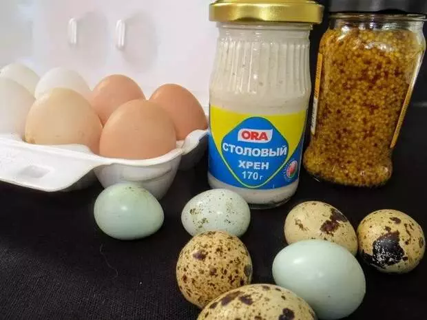 Receta polaca para la ensalada de huevo popular