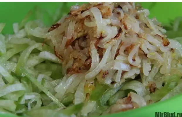 Salad Lenten - resep basajan ti produk anu terbatas