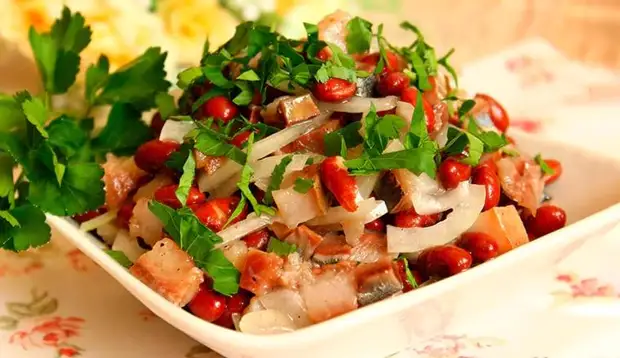 Salad Lenten - resep basajan ti produk anu terbatas