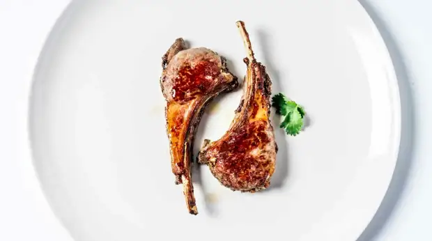 Lambs inodor: 5 marinades que la reduiran per no