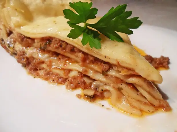 Szczegółowe zdjęcie receptura klasyczna lasagna