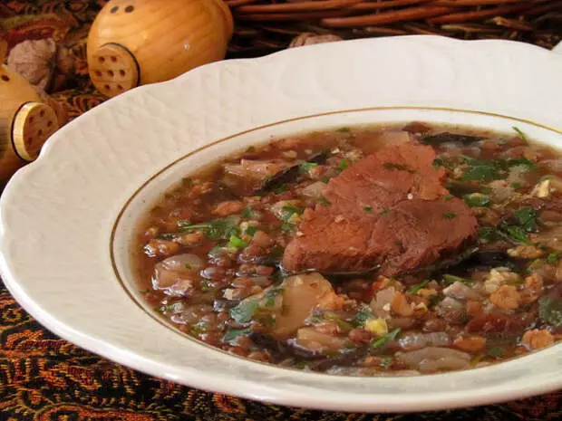 Pupipur - Sopa de llenties armeni