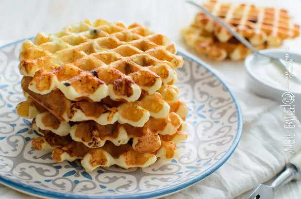 Curd Wafers - Waflerry