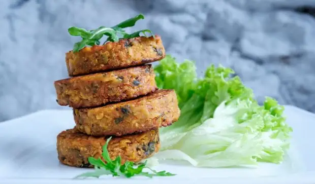 Çi ji bo qutkirina lepikên delal ên delal: 4 recipe ji bo tevahiya malbatê