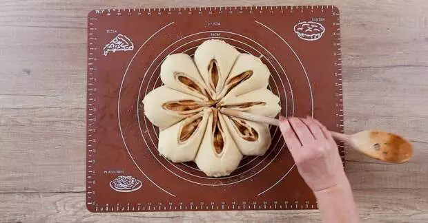 Doljin pirog "gul"