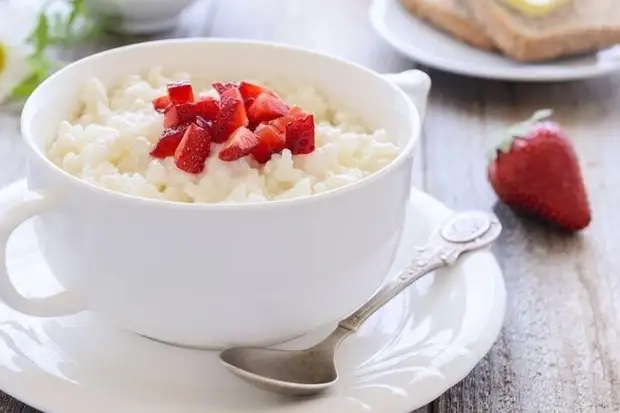 Apa sing masak kanggo sarapan cepet lan enak: 20 resep