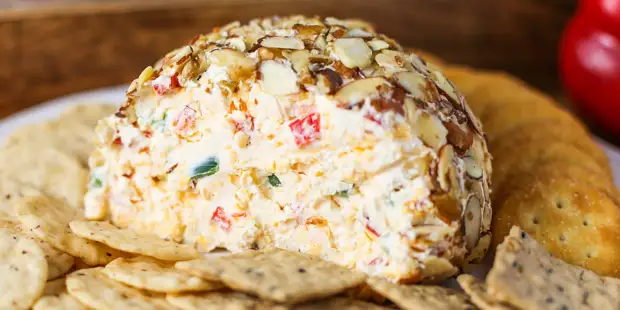 13 recipes of cheese balls for real gourmet