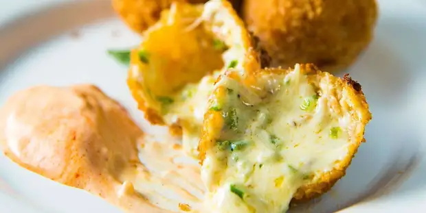 13 recipes of cheese balls for real gourmet