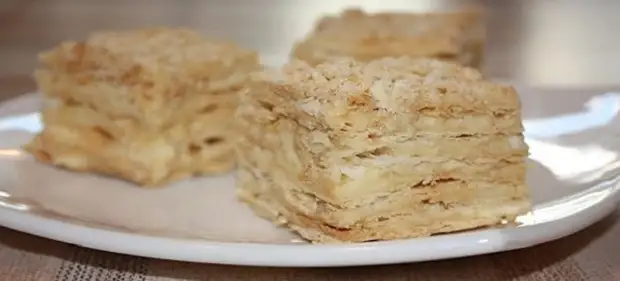 Cake in a frying pan - the fastest ways of cooking a delicious dessert 188873_3