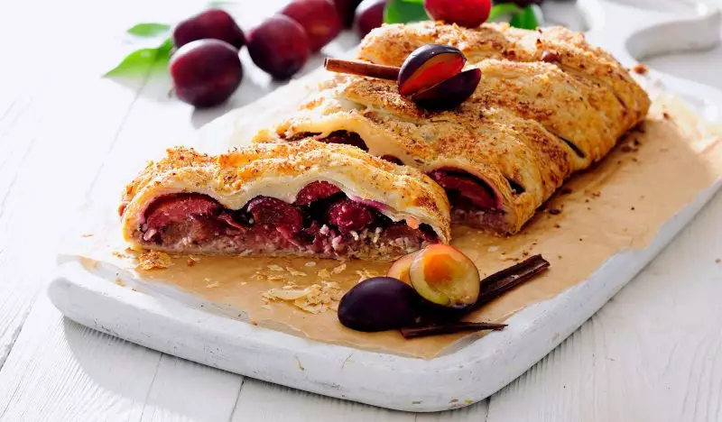 Strudel bil-għanbaqar moħmi