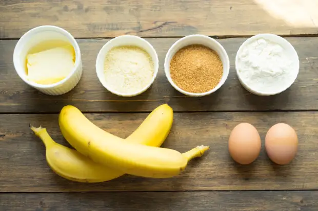 5 facili ricette di deliziosi e insoliti piatti di banana