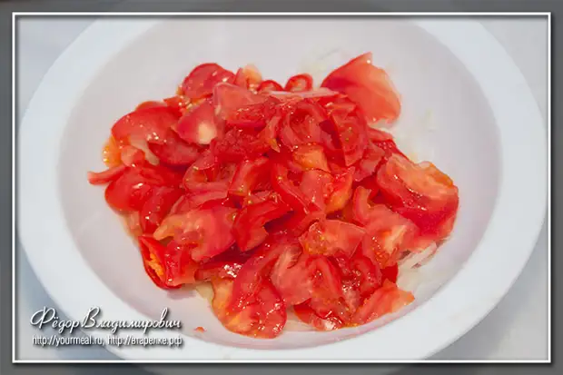 Salade Achik-Chuche of Shakarobi aan PLOV