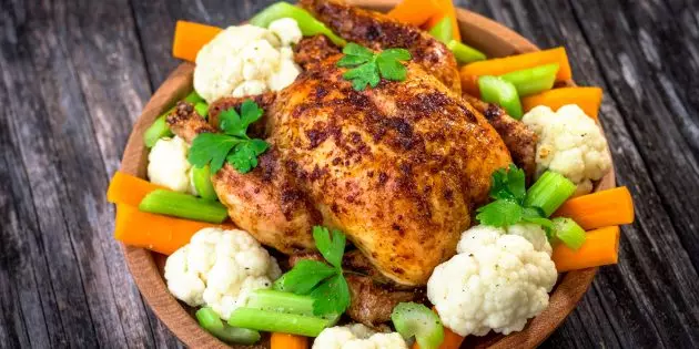 How to stuff chicken: stuffed chicken with carrots and celery