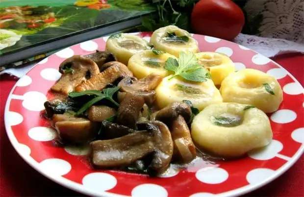 Dumpling Kentang Polandia: Resep