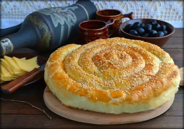 Spiral Puff Pastry Cake: Imposible nga mobiya!