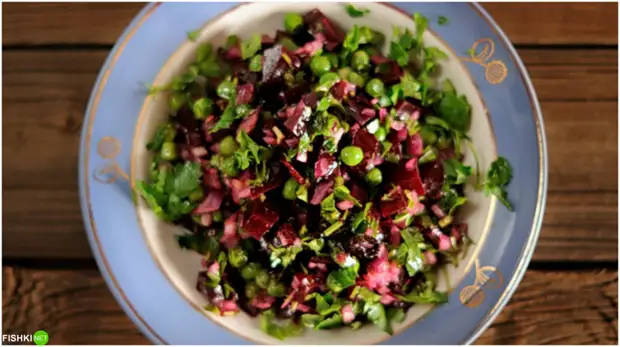 Bu salatlar qış ümidsizliyindən sonra sizi həyata qaytaracaq! Vitaminlər, addım-addım, reseptlər, salatlar