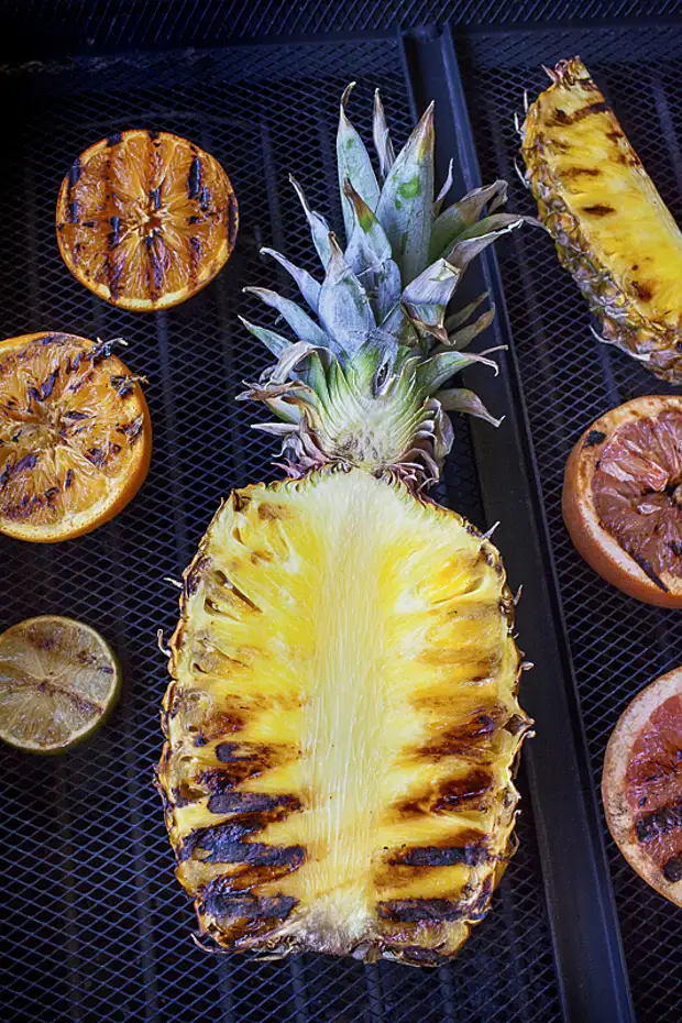 Ananas på grill