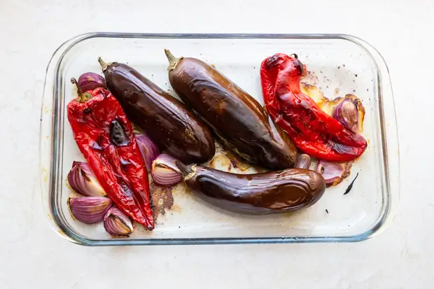 Caviale di melanzane dalle verdure al forno