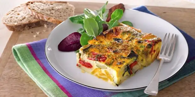 Cómo cocinar los huevos en el horno: Fritth con verduras al horno